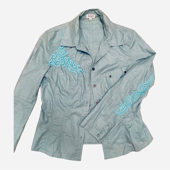 Romy | Tops | Romy Women Button Down Western Style Embroidered Shirt ...